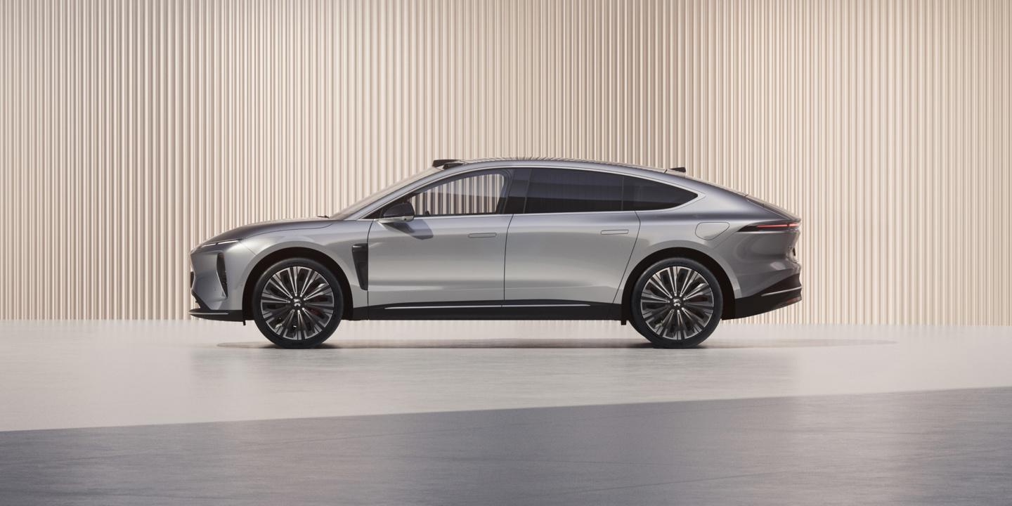 蔚来行政旗舰ET9正式发布：预售价80万元，25年Q1开始交付 - 牛新网