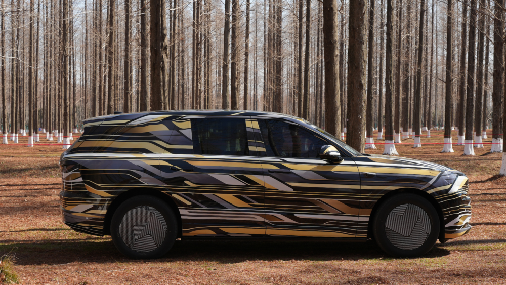 乐道L90预告：全新旗舰SUV登场，专为大家庭打造的大三排设计 - 牛新网